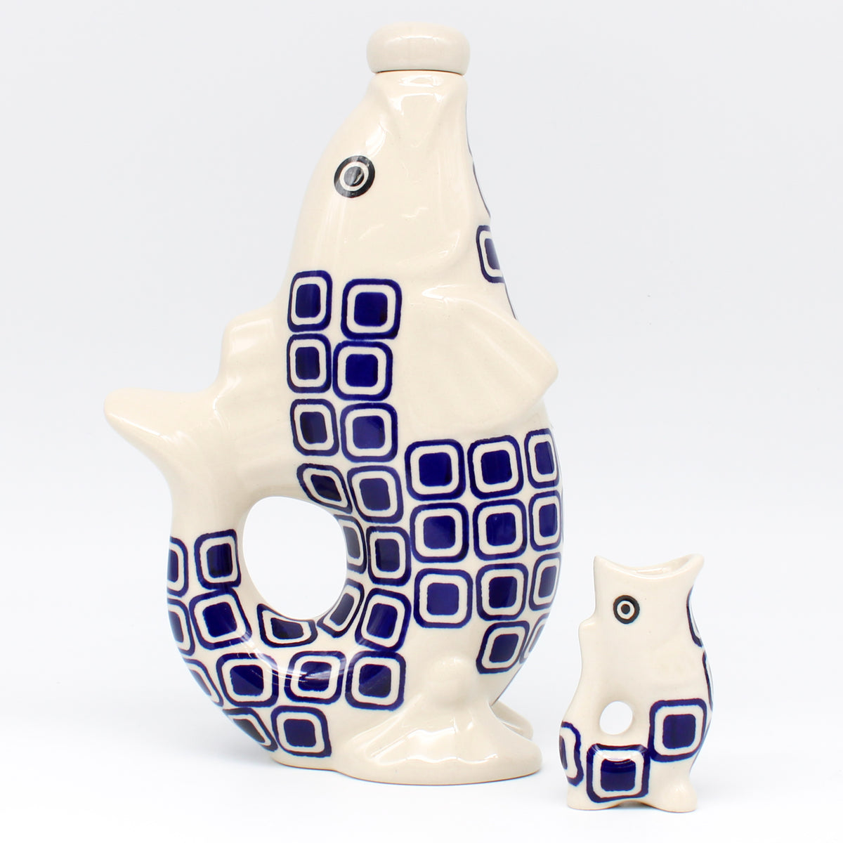 Fish Carafe in Blue Squares – Janelle Imports